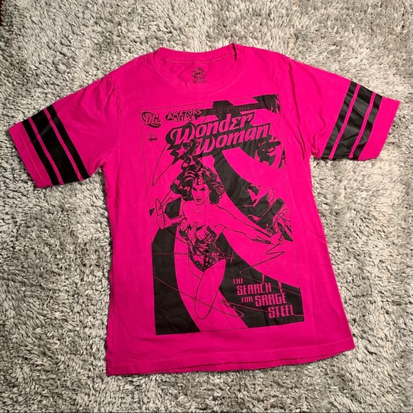 DC Comics | Tops | Hot Pink Wonder Woman Top | Poshmark